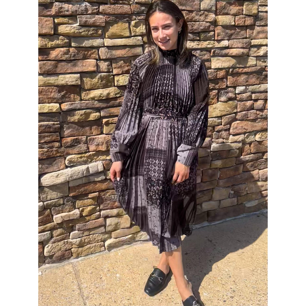 Paisley Pleated Dress – The Mimi Boutique